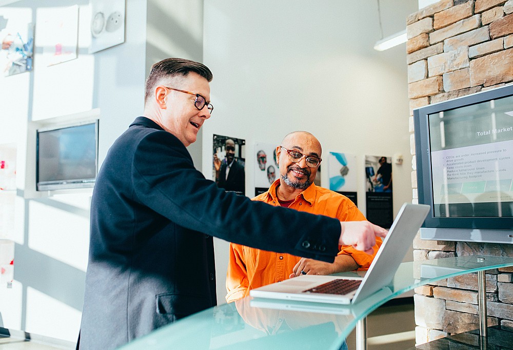 Understanding the Differences Between Cubical and Cubicle in UK Workspaces